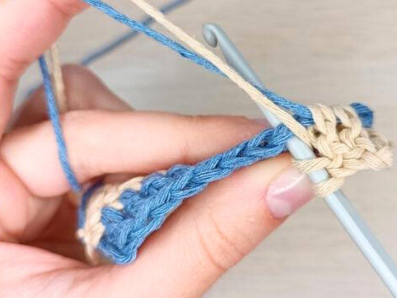 How To Change Colors In Crochet - Full Guide For Beginners